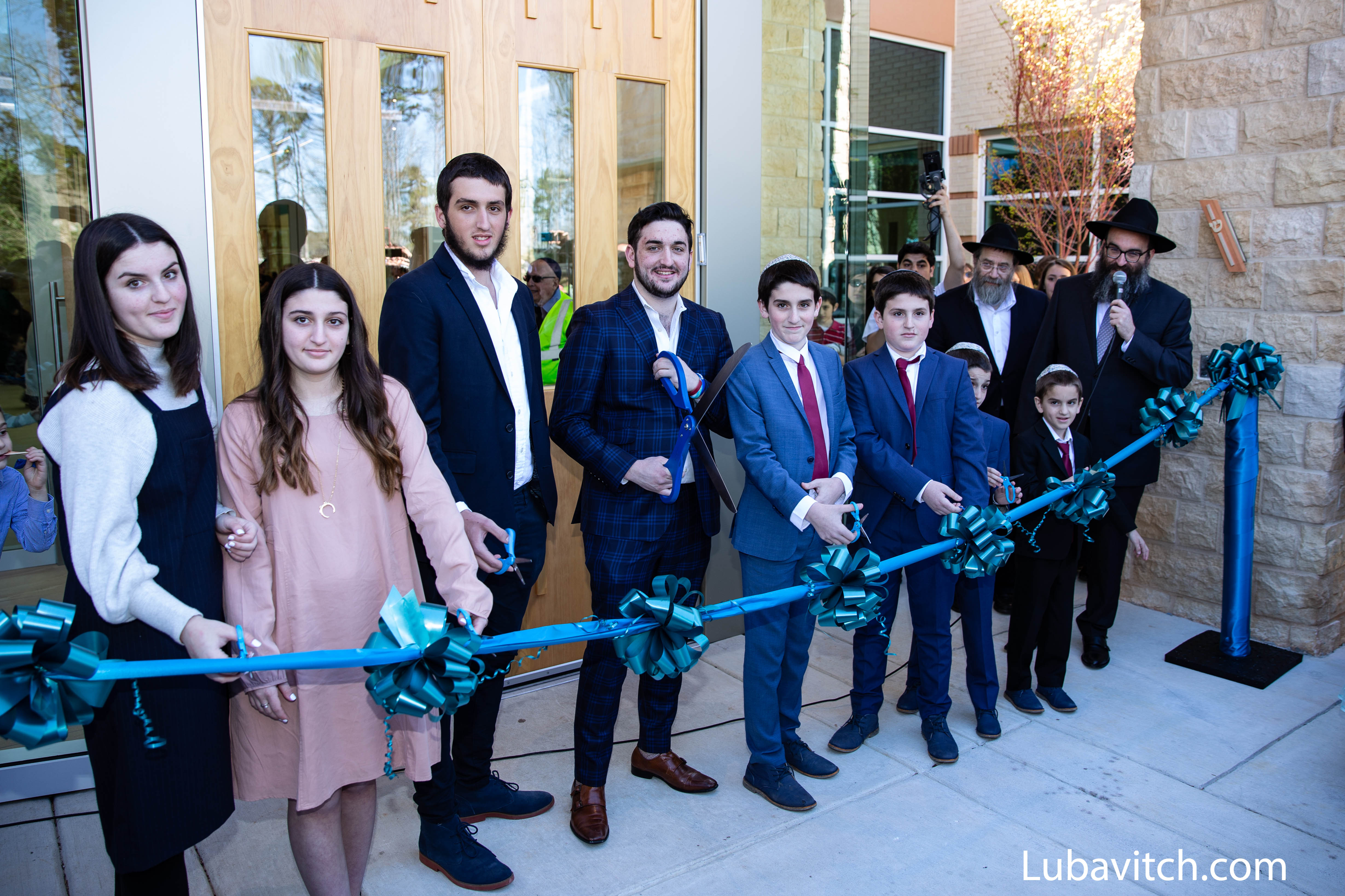 Rashi's Campus Rises - Chabad Lubavitch World Headquarters
