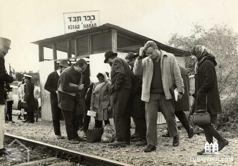 Today in Jewish History: Kfar Chabad Established - Chabad Lubavitch ...