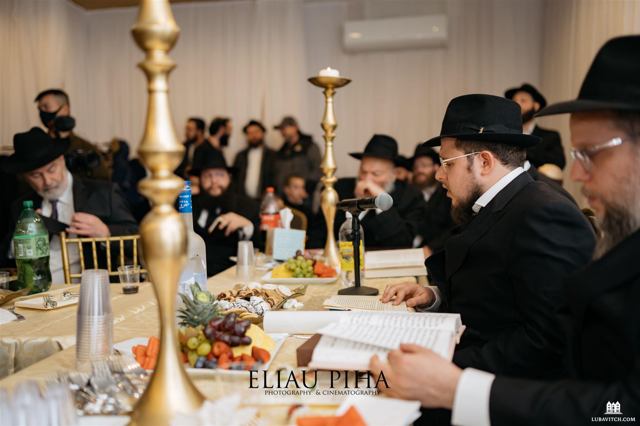 A War And a Wedding - Chabad Lubavitch World Headquarters