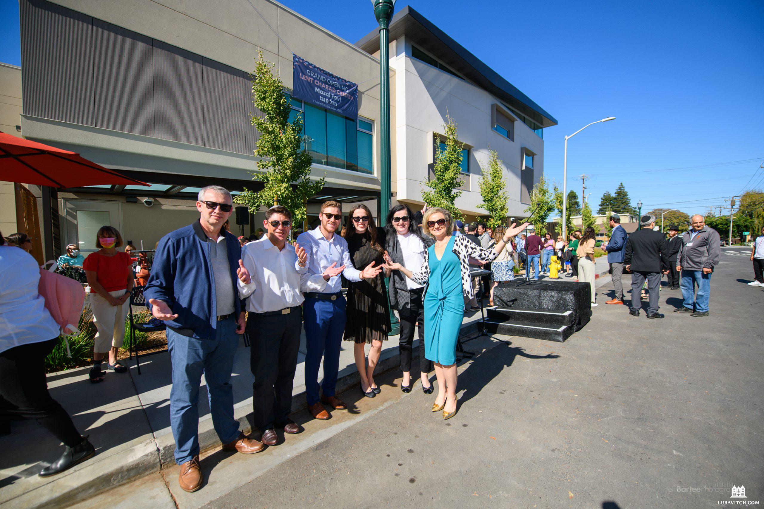 From Small Beginnings, Chabad Builds Big in S. Mateo, California ...