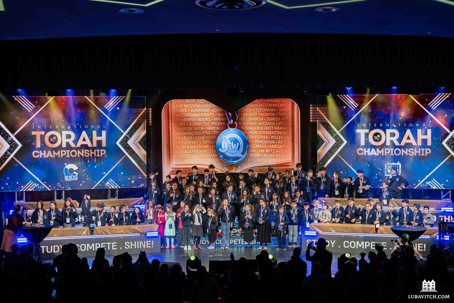 JewQ International Championship Puts Jewish Learning Onstage - Chabad ...