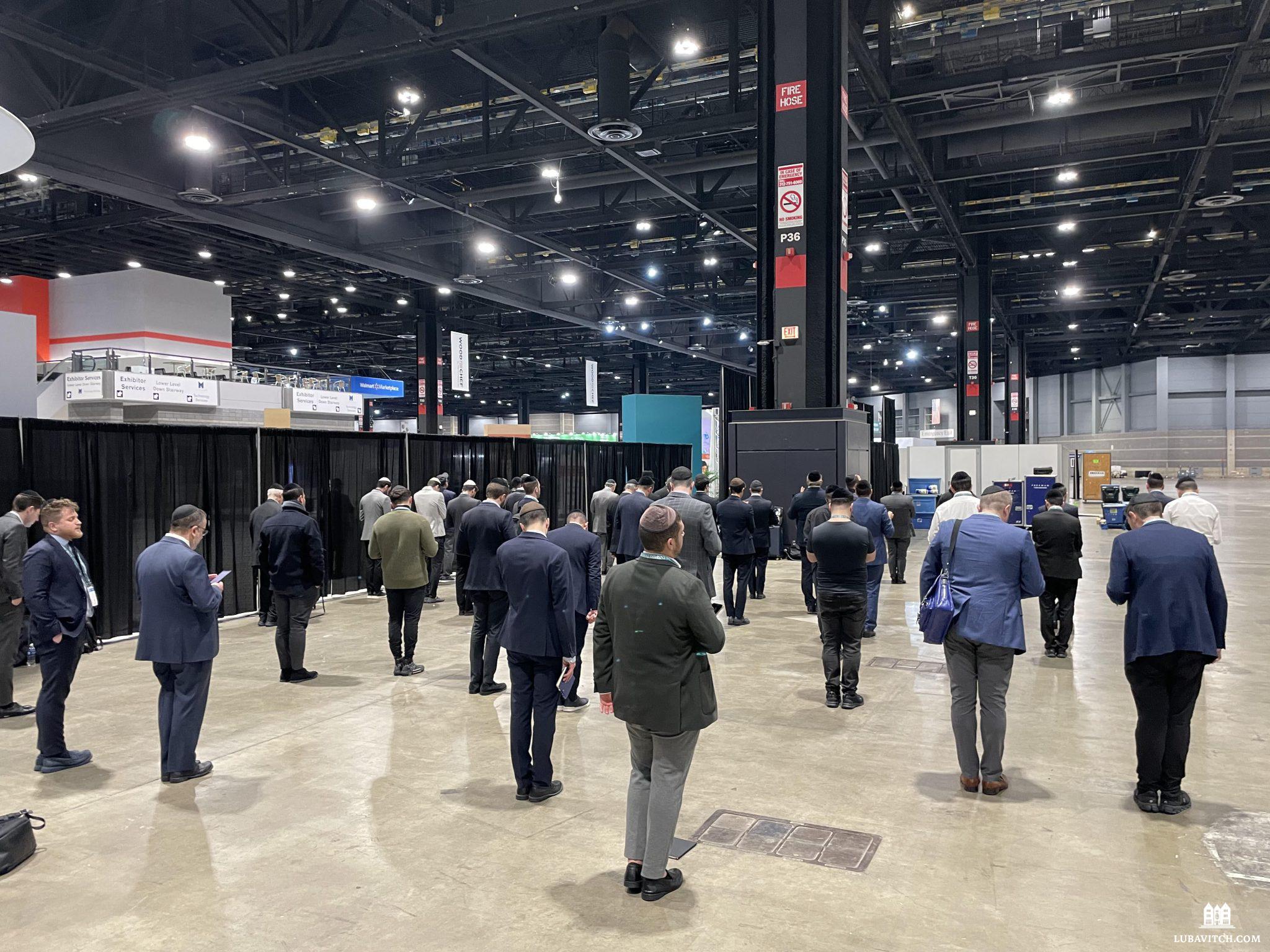 Chicago Chabad Brings Jewish Resources to DNC - Chabad Lubavitch World ...